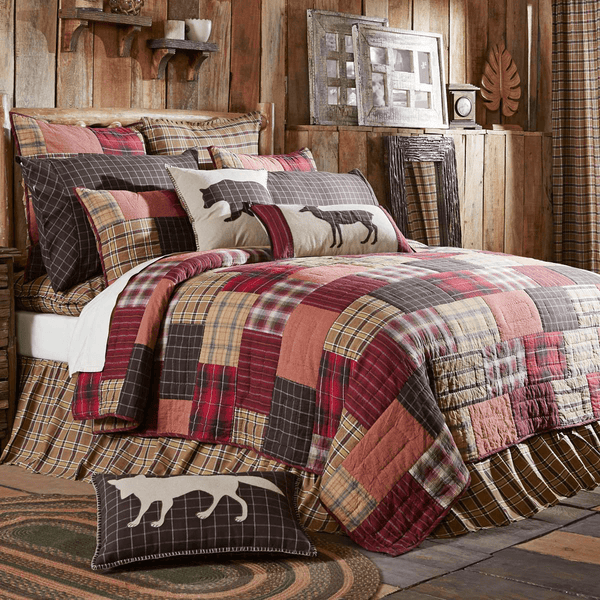 Wyatt Quilt - Retro Barn Country Linens