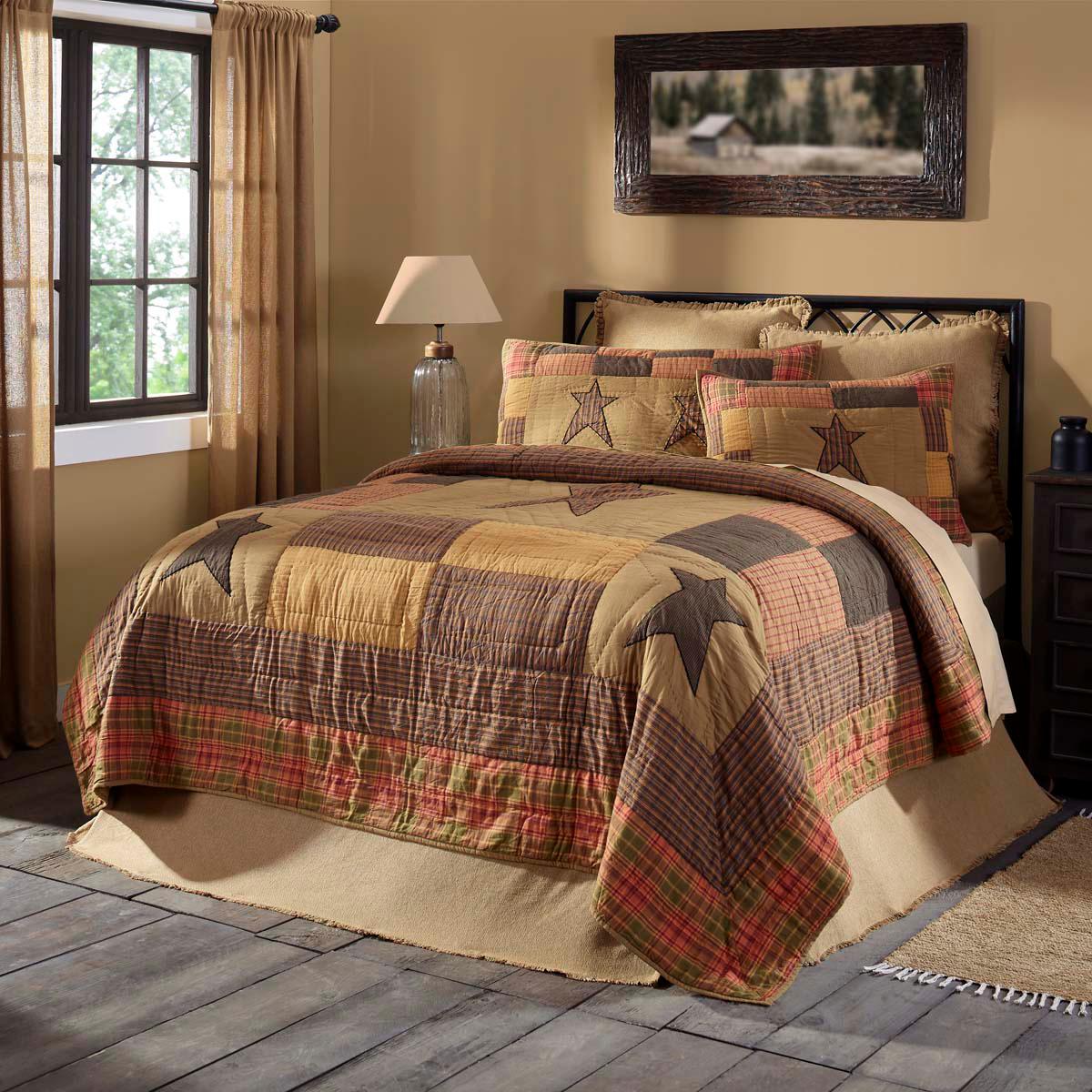 Stratton Quilt - Retro Barn Country Linens